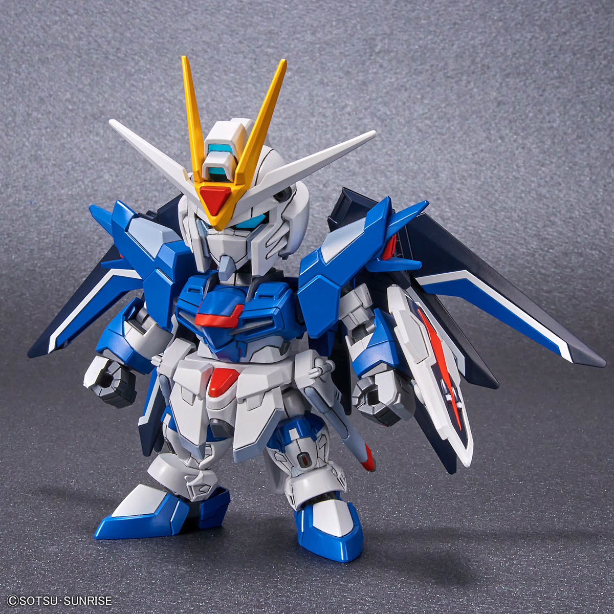 (Bandai) SD Gundam EX Standard Rising Freedom Gundam - Modeljeen Shop : Inspired by LnwShop.com (v2)